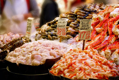 Superior Fish Parking - Find Parking Garages near Detroit Superior Fish